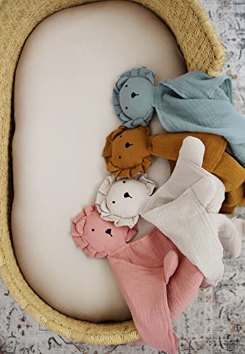 Marlowe & Co Organic Cotton Muslin Lion Lovey Blanket, Organic Cotton Muslin Lion Security Blanket (Toffee)