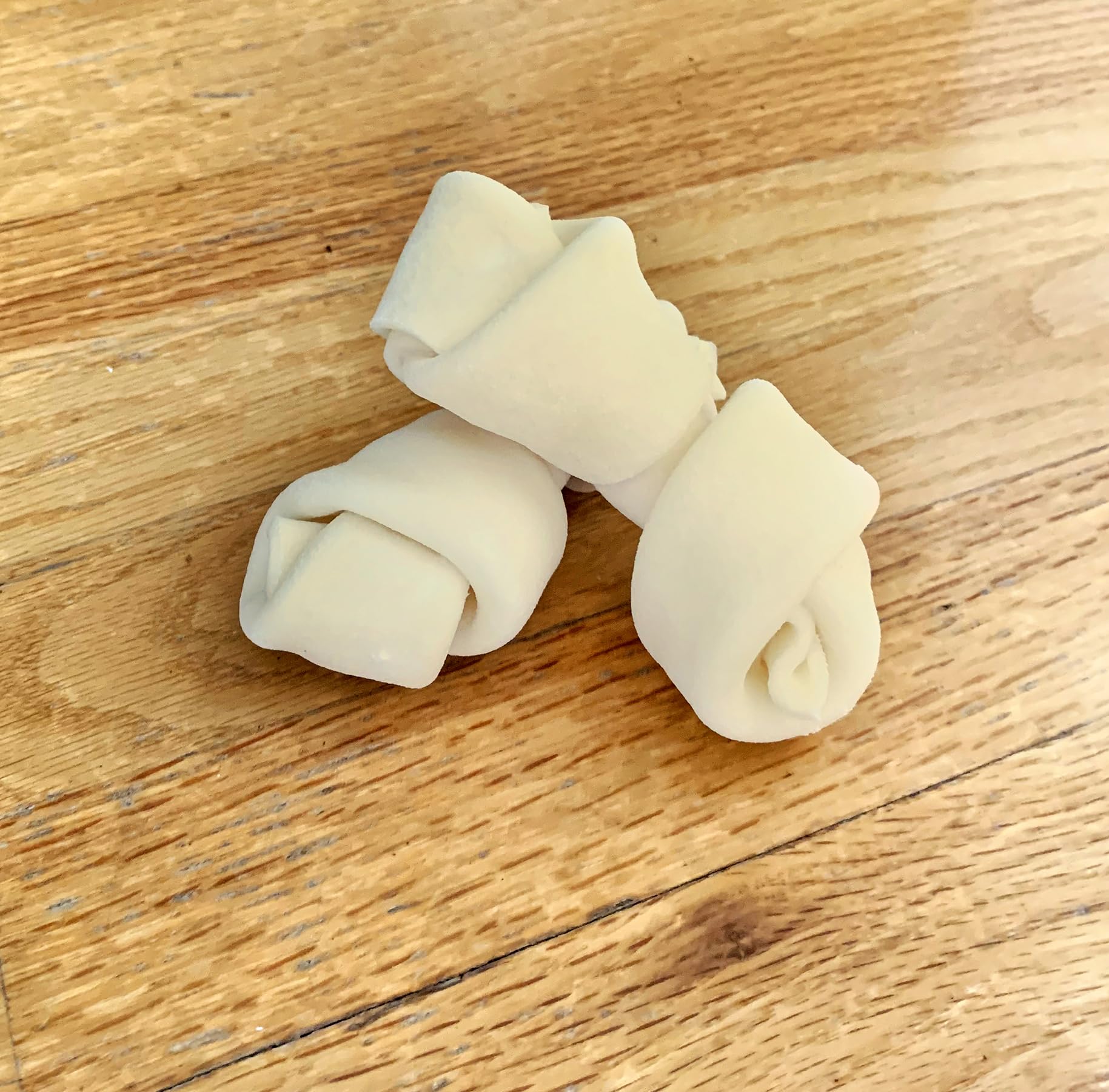 DOG-LICIOUS Dog Natural Rawhide Bones, Dog Chew Treats, Long Lasting Dog Chews, Knotted Bones 4β-5β (50873)