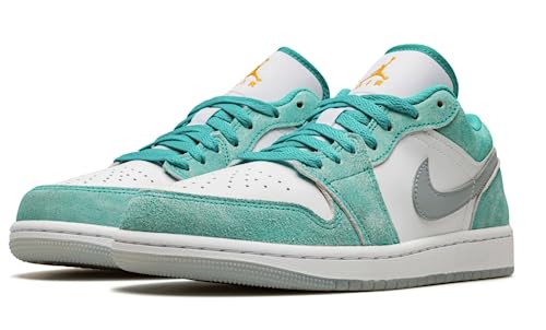 Jordan Mens Air Jordan 1 Low SE DN3705 301 New Emerald - Size 9