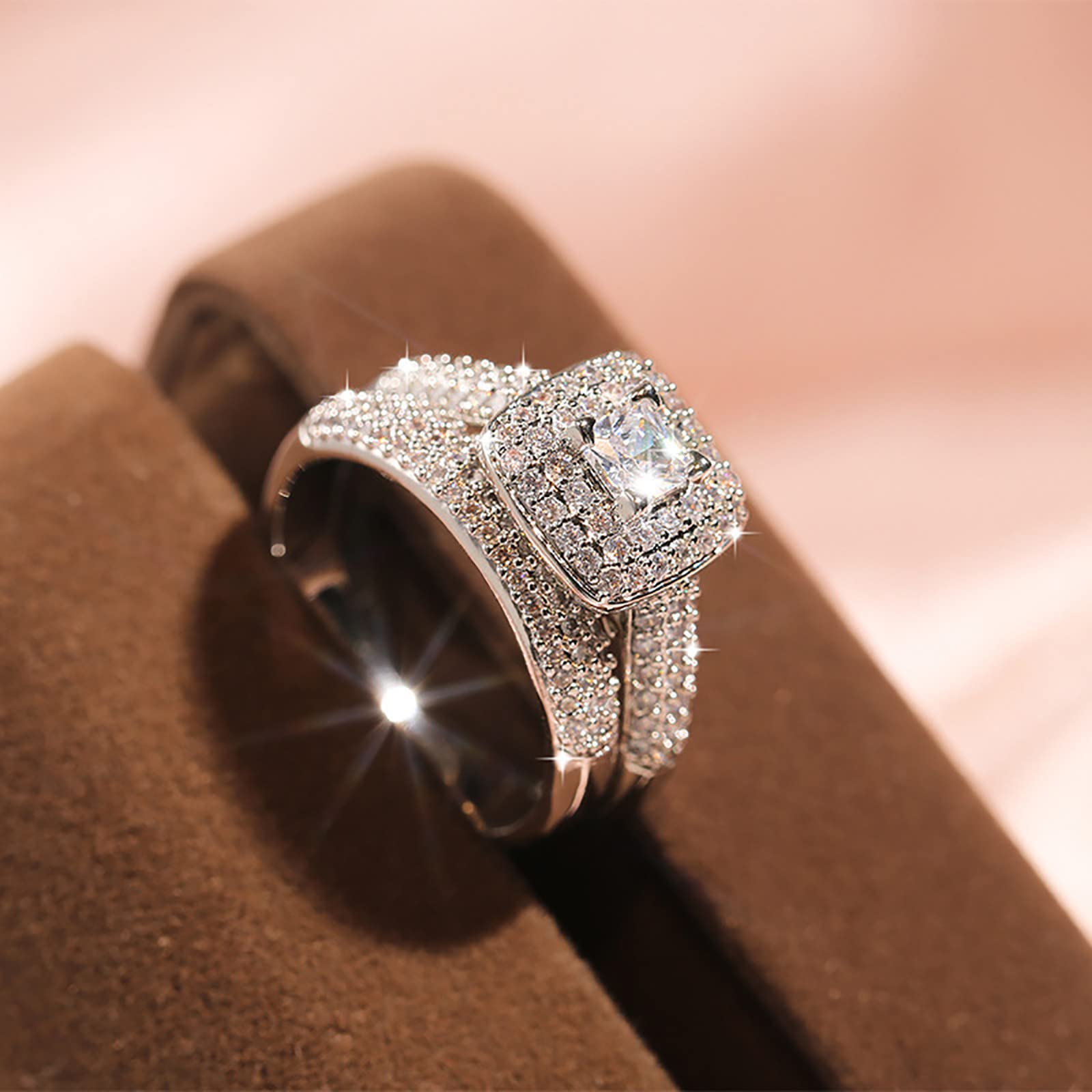 BLUGY 2pcs Ring Set Couple Rings Princess Square Diamond Set Ring Fashion Luxury Engagement Wedding Jewelry for Valentine's Day