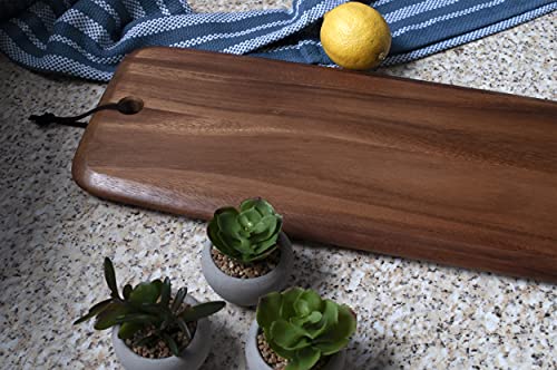 Lipper International Acacia Serving Board