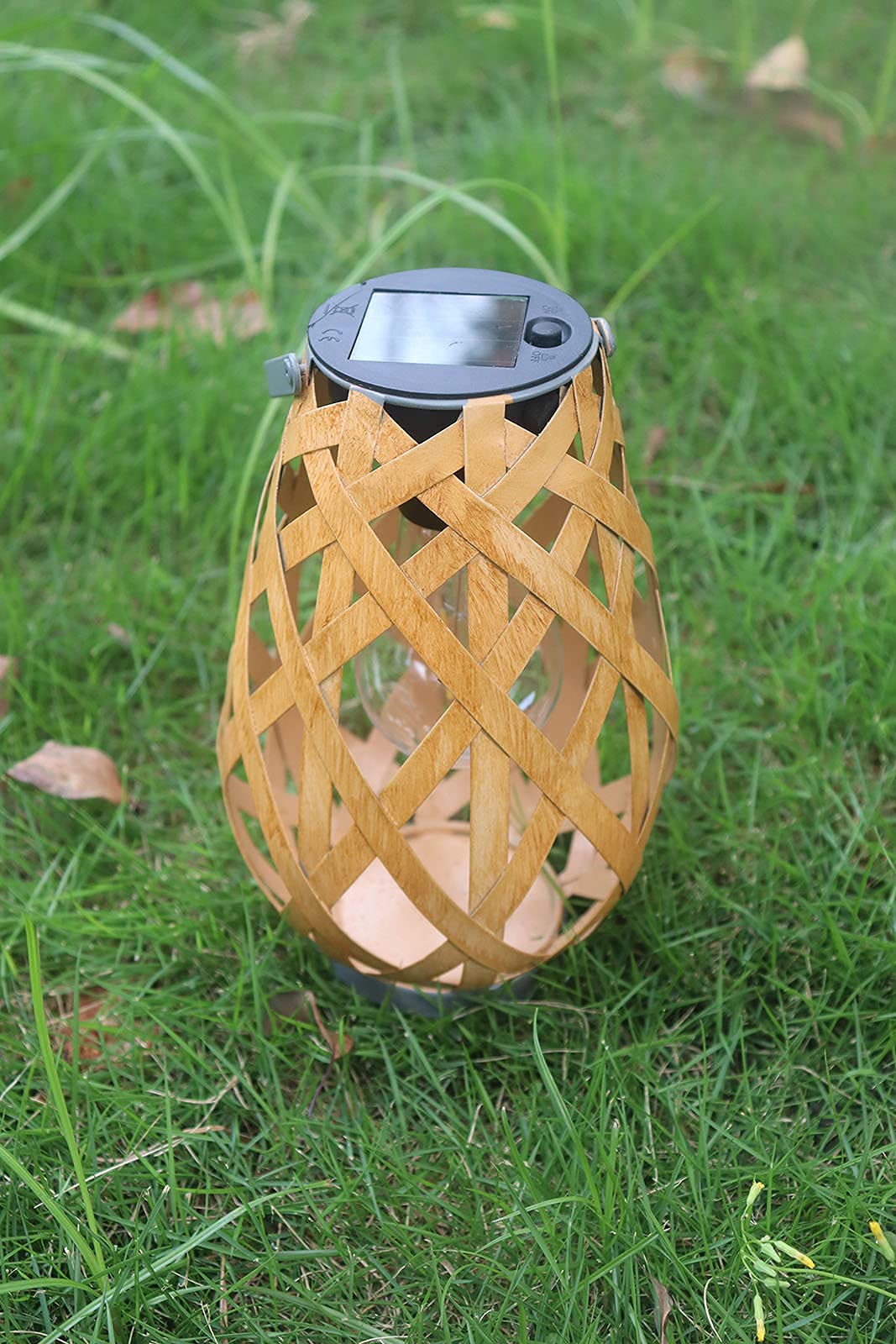 Metal Solar Lantern for Hanging or Table,Waterproof Outdoor Solar Lights for Patio Courtyard Garden