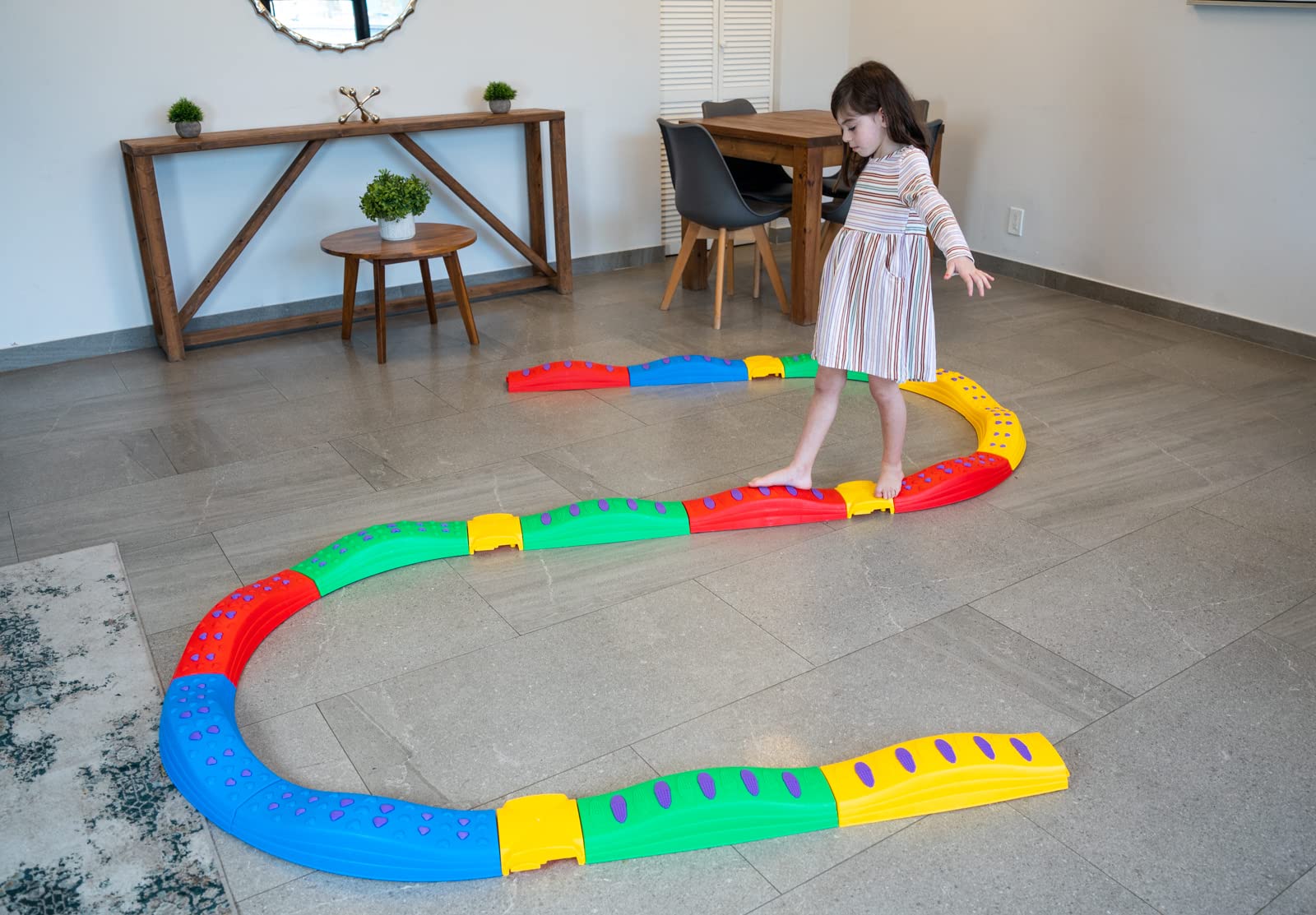 bintiva 20 Piece Tactile Balance Beam for Children - 8 Straight Pieces - 8 Curved Pieces - 4 Square Connectors - Unlimited Path Options