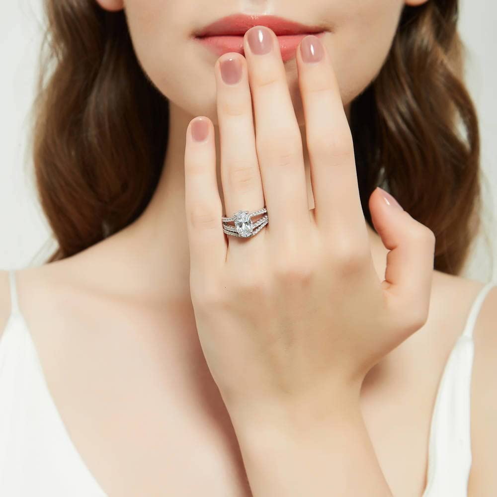 BERRICLE Sterling Silver Solitaire Wedding Engagement Rings 2.7 Carat Oval Cut Cubic Zirconia CZ Split Shank Ring Set for Women, Rhodium Plated Size 7