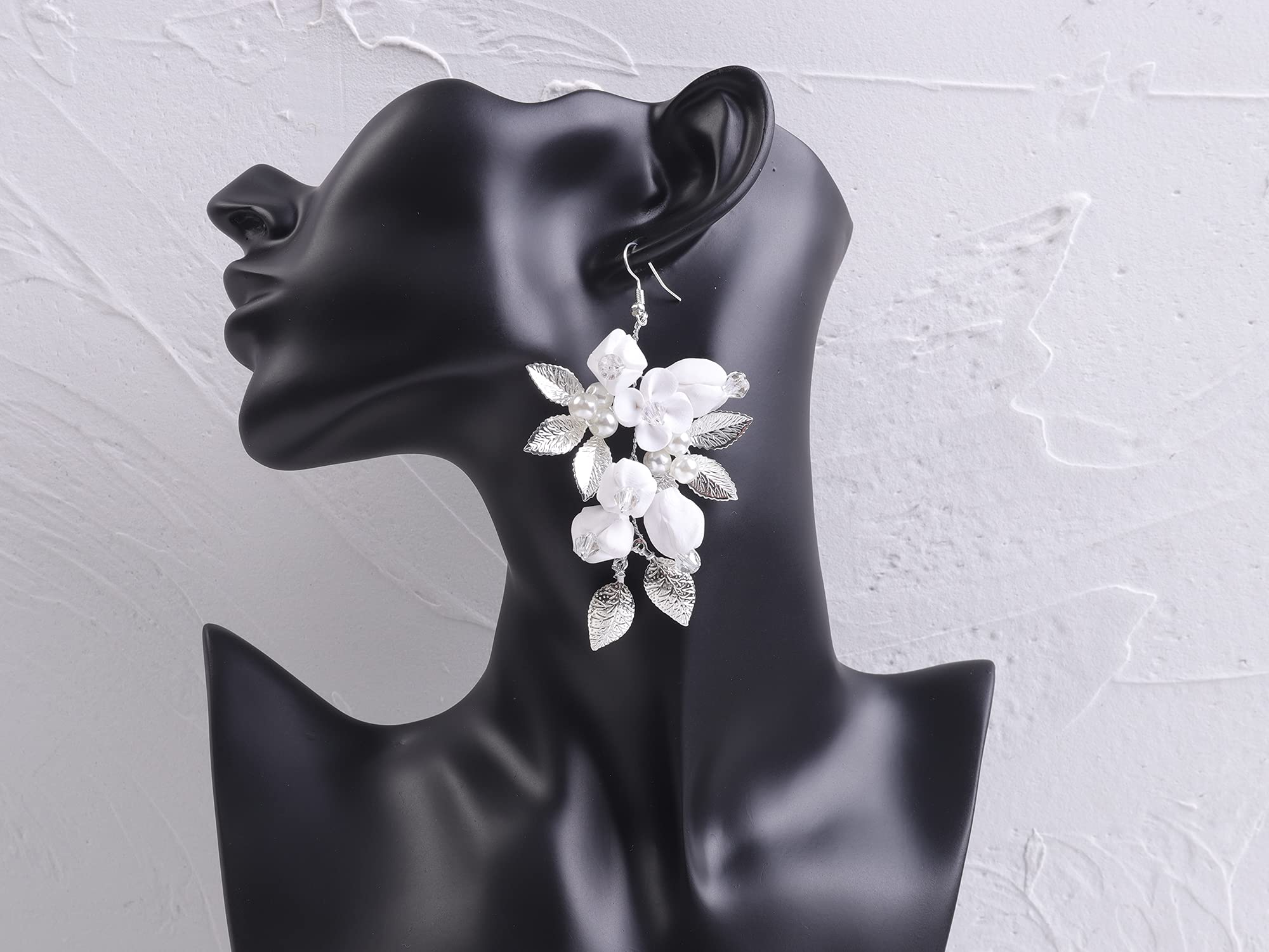 BERYUAN White Flower Earings Wedding Earrings for Brides Bridal Bridesmaids Earrings Accessories Prom Earrings Esthetics