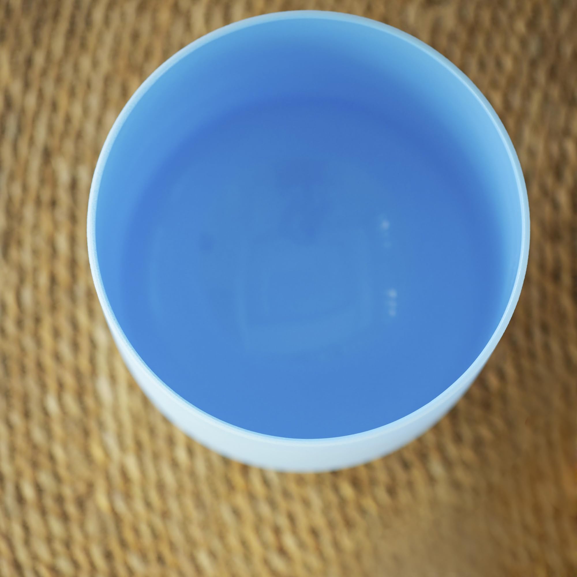 KVKA 432Hz G Note Throat Chakra Blue Color Frosted Quartz Crystal Singing Bowl 10 inch with Carrying Case for Sound Healing