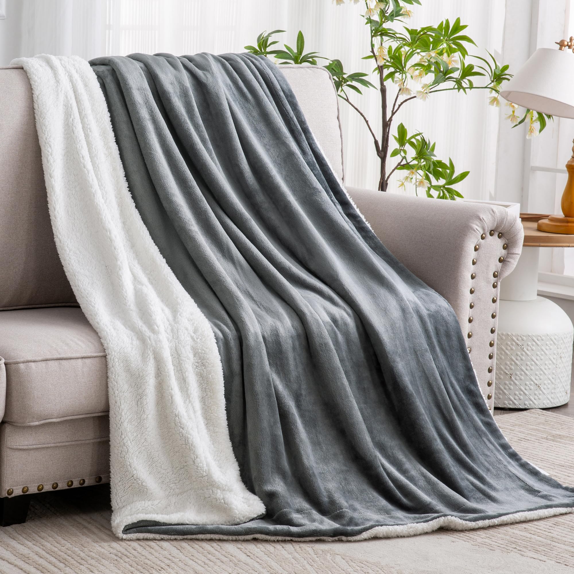 BEDELITE Sherpa Fleece Blanket Twin Size, Thick Warm Blankets for Winter, Reversible Soft & Cozy Fuzzy Blanket for Couch and Bed (Grey, 60" X 80")