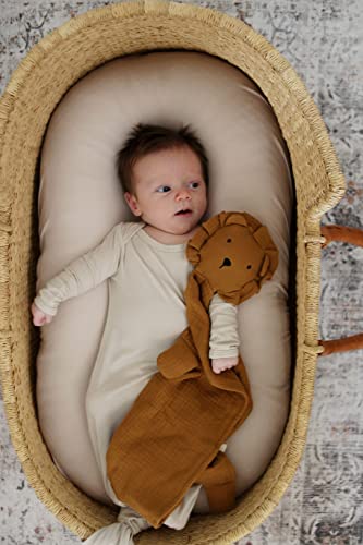 Marlowe & Co Organic Cotton Muslin Lion Lovey Blanket, Organic Cotton Muslin Lion Security Blanket (Toffee)