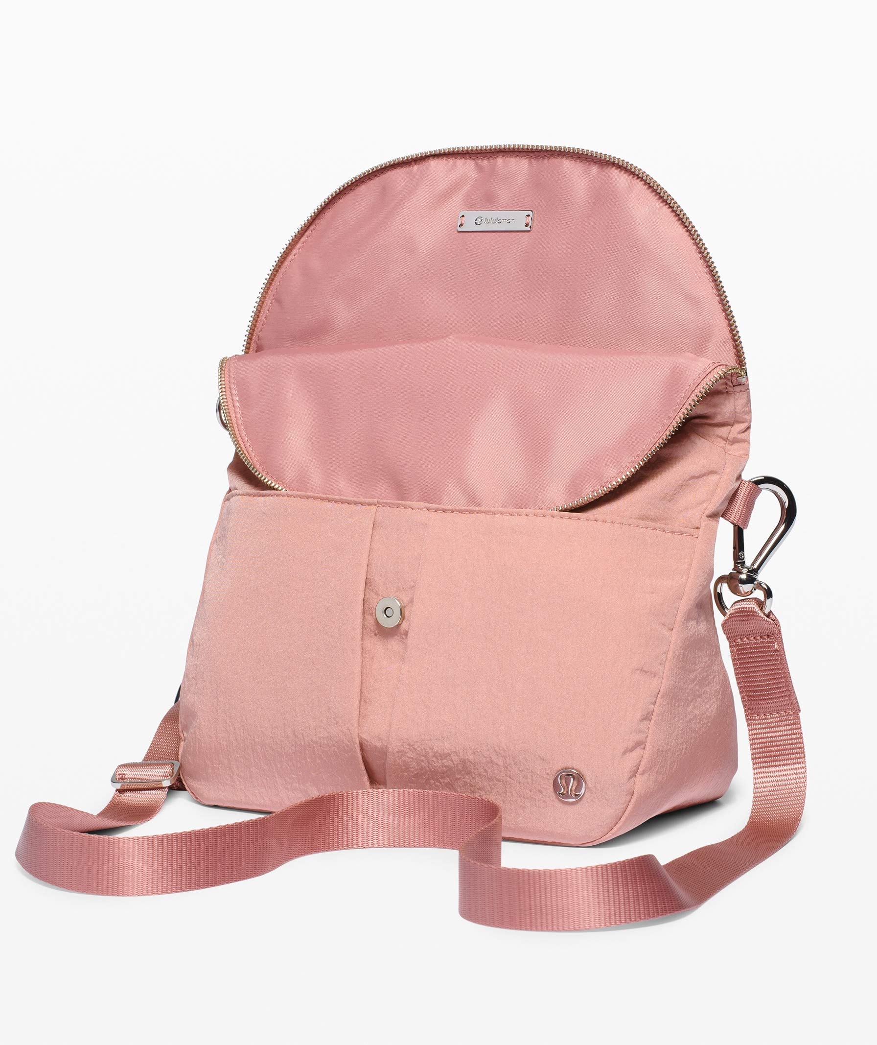 lululemon All Night Festival Bag (Pink Pastel)