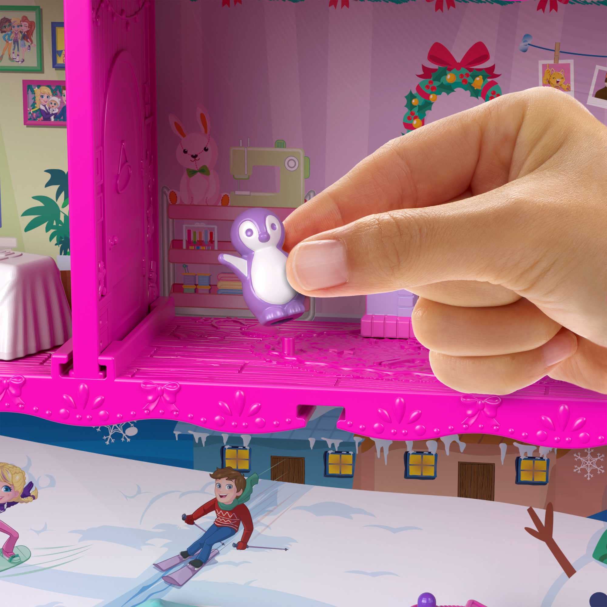 Polly Pocket Advent Calendar, Winter House Design, 25 Surprises Including 2 Micro Dolls, 3 Animal Figures, Furniture & Accessories