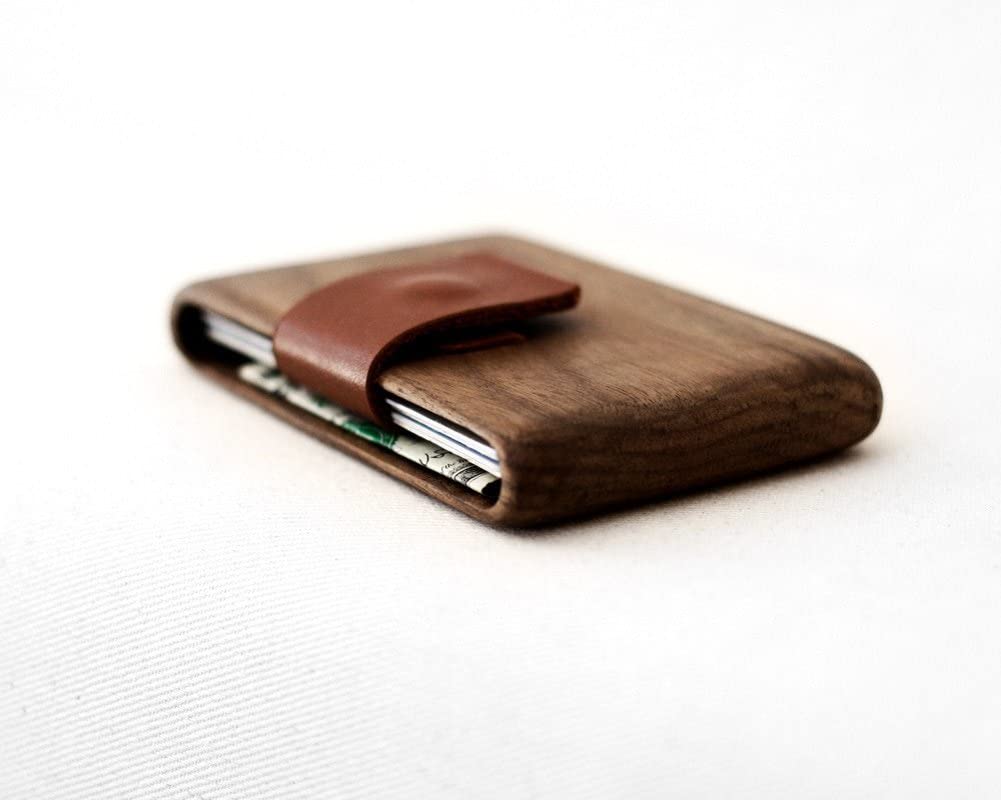 IPPINKA Minimalist Wallet for Men or Women - Wood Wallet - Walnut Wood with Leather Pull-Out Strap - Slim Card and Money Bill Holder