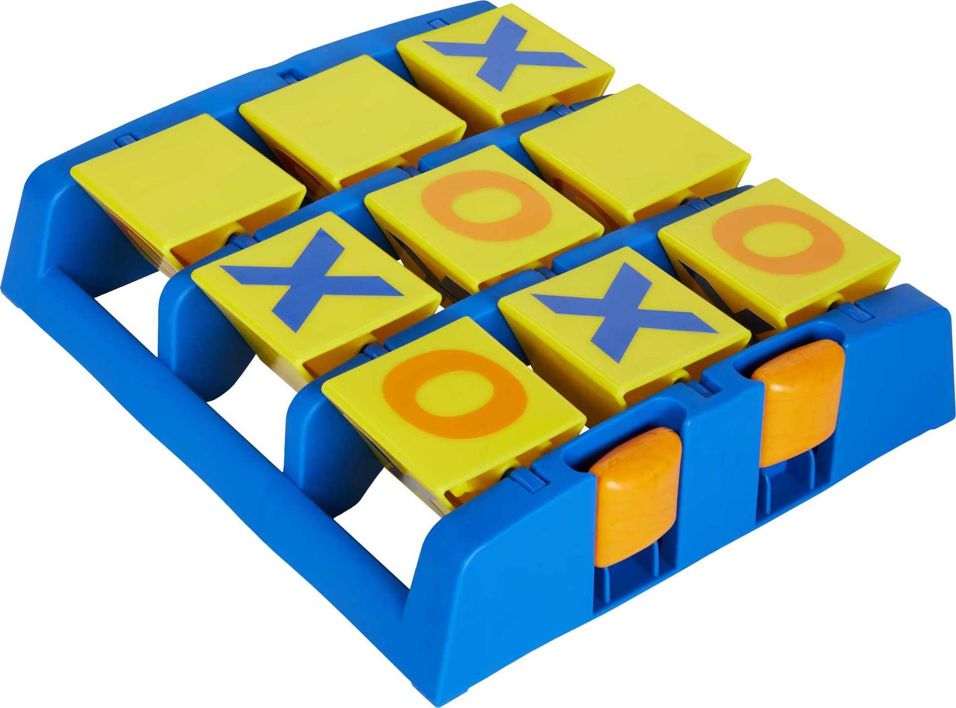 Mattel Games Travel TOSS Across Tic Tac Toe Tossing Game with Target Unit & 2 Bean Bags for 2 Players Ages 5 Year Old & Up