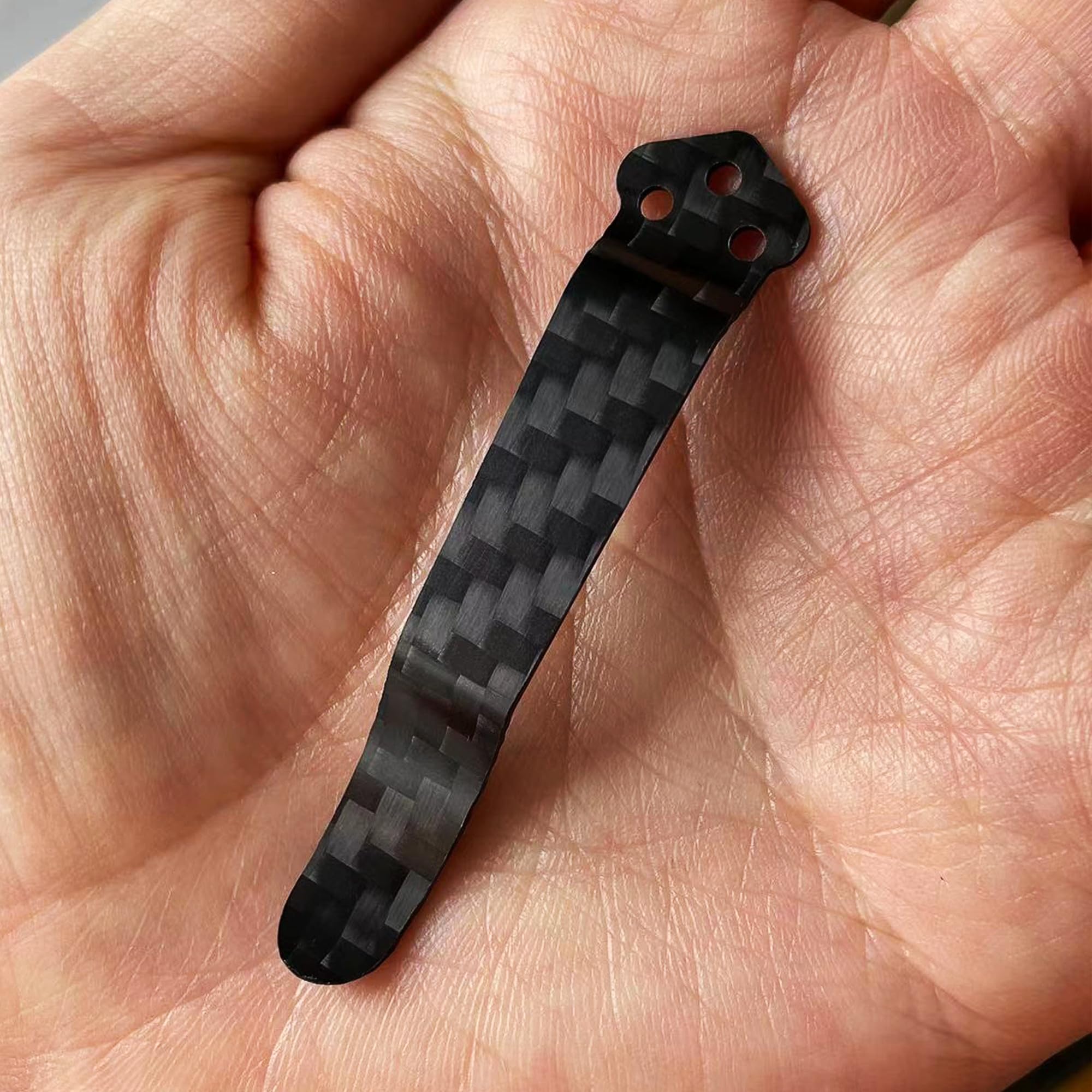 Qtcial 2 Pack Carbon Fiber Pocket Clip Fits For Spyderco PM2 Manix Delica,C81, C149, C11, C10, C41, C223, C101, C95, C90 And More, Premium Custom-made Pocket Clip with 6 Pieces Screws, Black