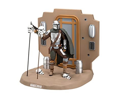 Revell 06784 Star Wars: The Mandalorian Din Djarin™ - The Bounty Hunter 1:9 Scale Unbuilt/Unpainted Plastic Model Kit with Diorama Base