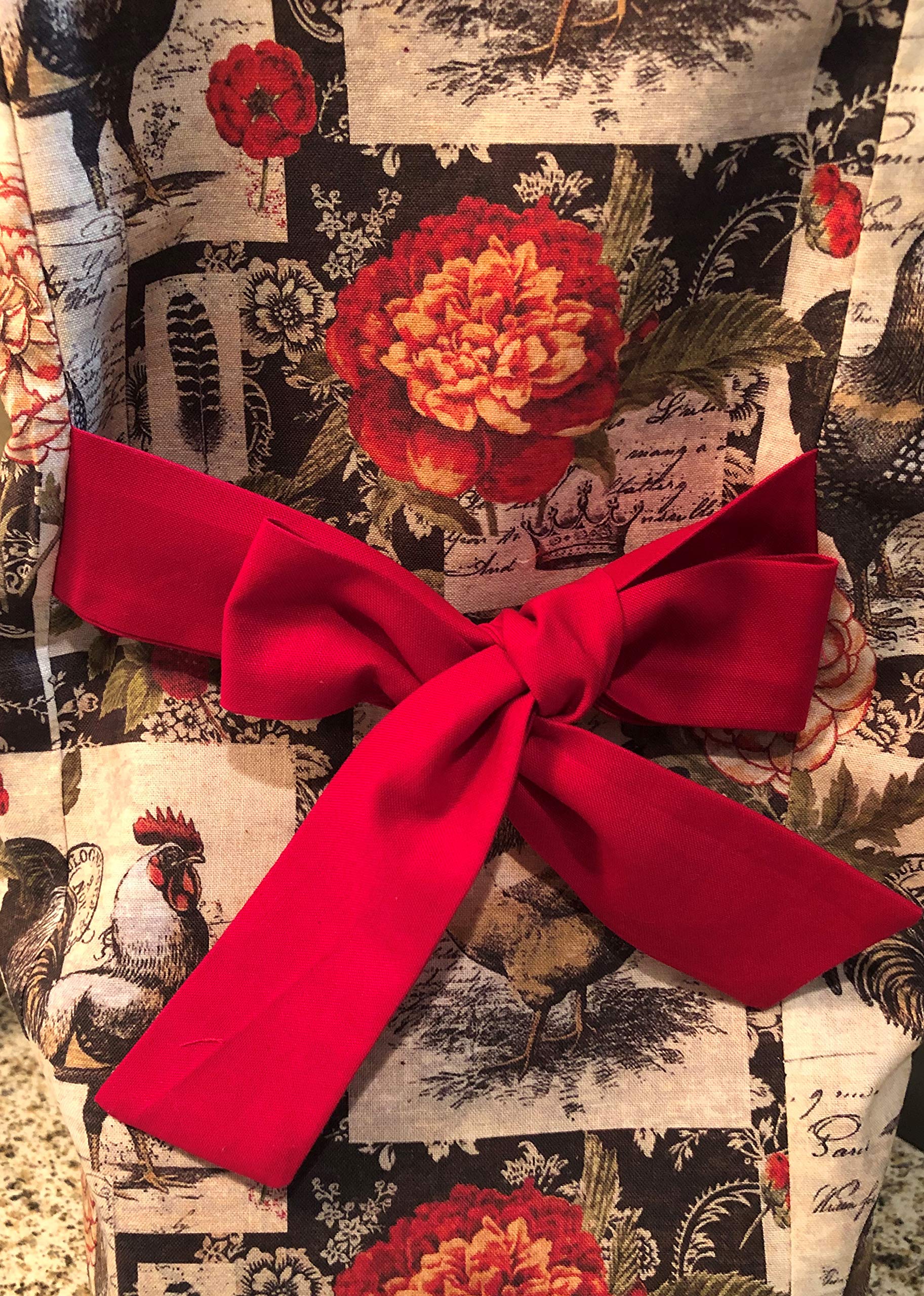 Blender Cover for Ninja-Reversible blender cover. Kitchen design: Rooster/Flowers/Ribbons to make your own adjustable bow.