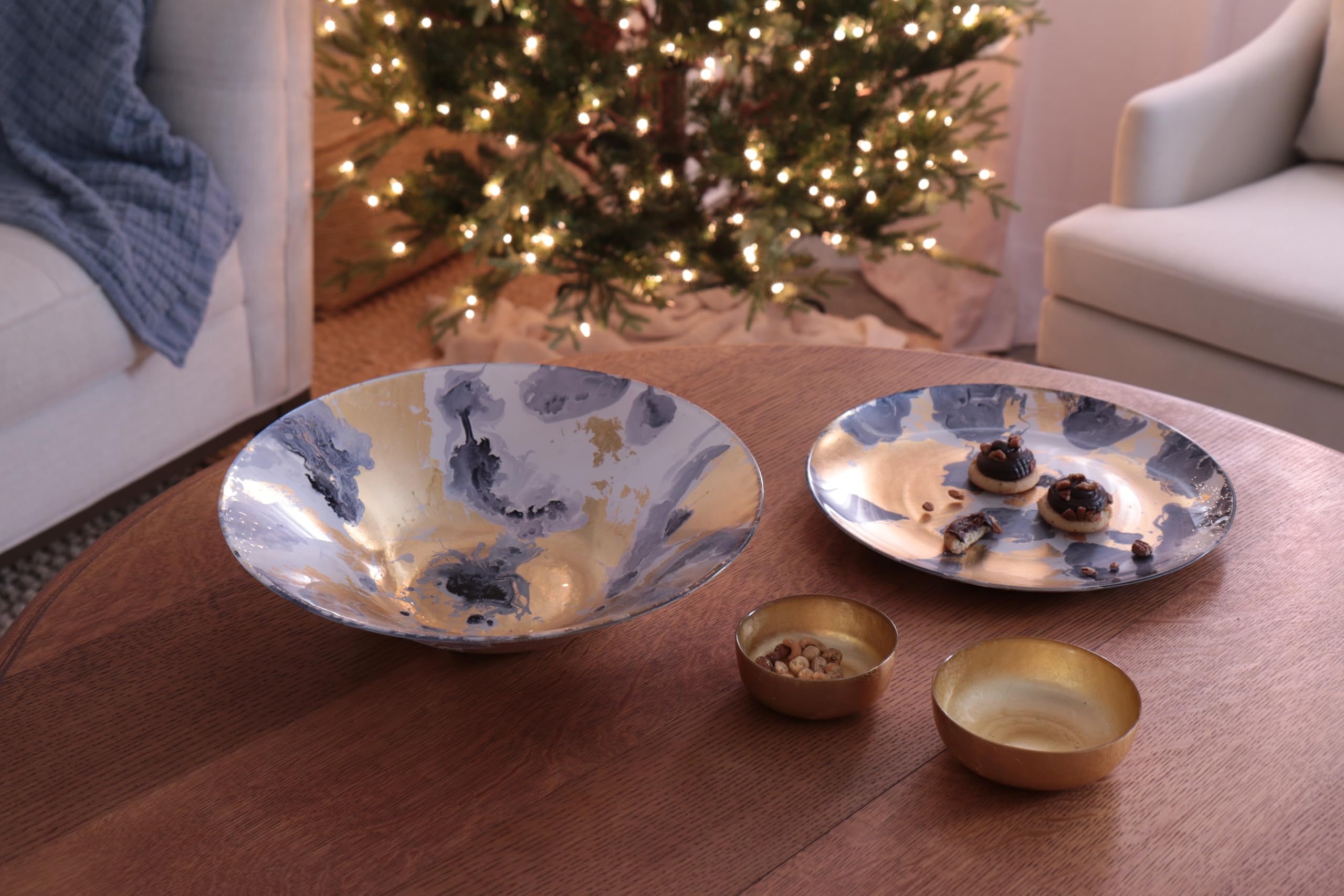 Beatriz Ball GLASS New Orleans Large Round Painted Platter (Blue & Gold)