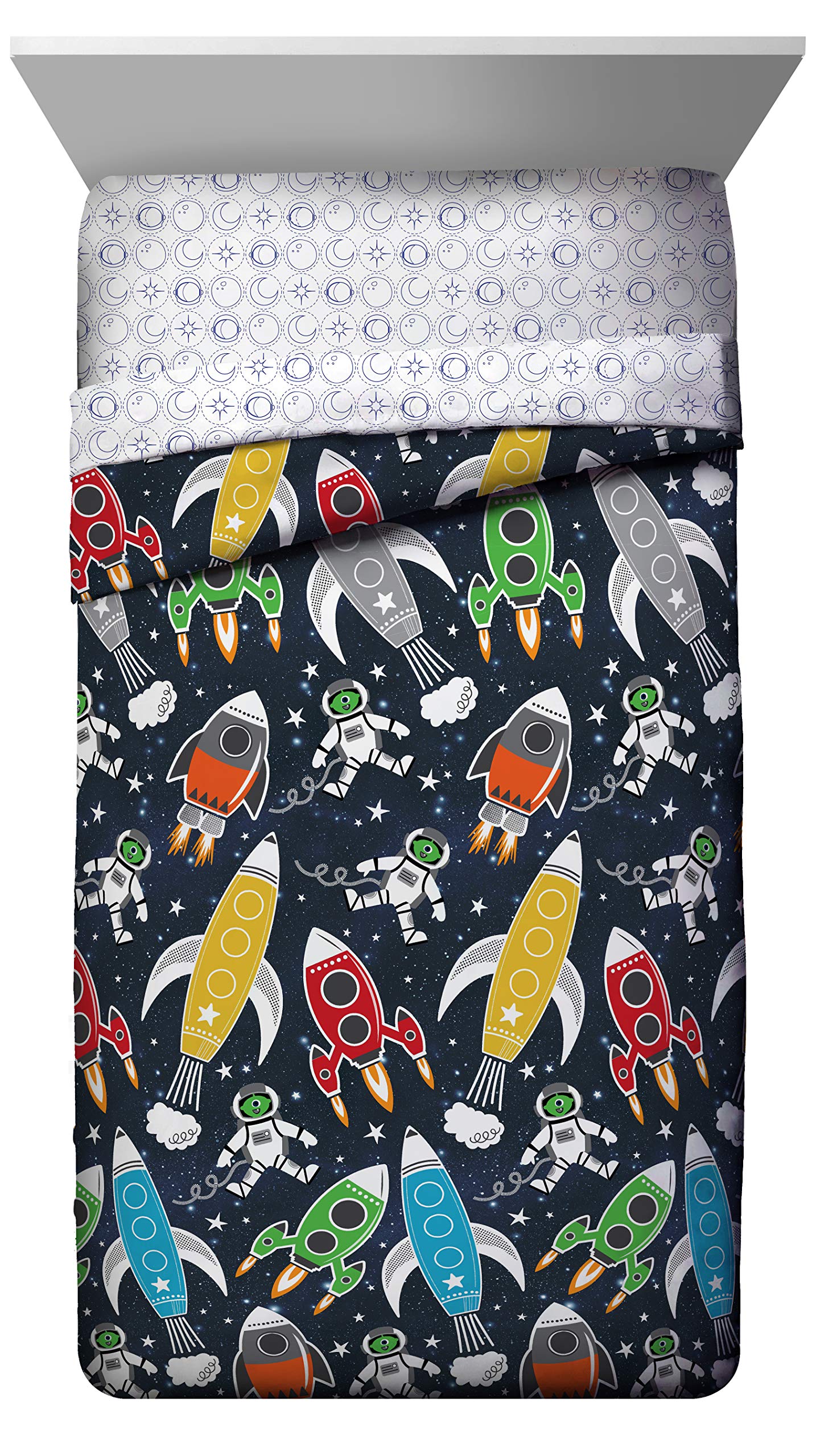 Jay Franco Space 5 Piece Full Bed Set - Includes Comforter & Sheet Set- Bedding Features Spaceships & Rocketships - Super Soft Fade Resistant Microfiber