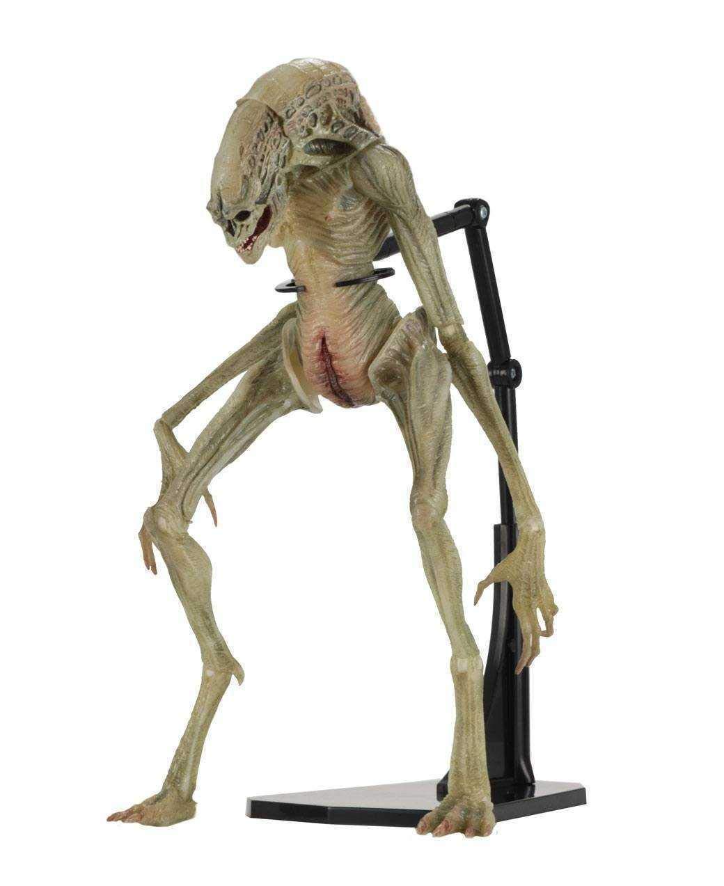 NECAA 51654 Aliens 7" Scale Action Figure Deluxe Alien Resurrection Newborn, Multicolor