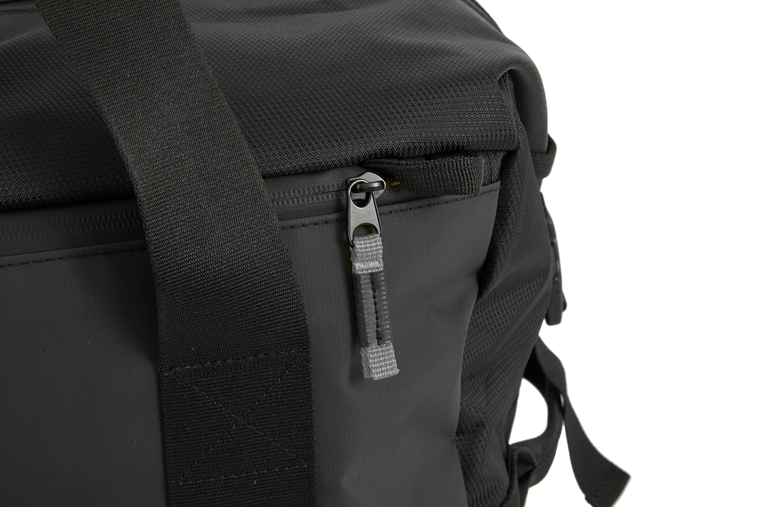 Bauer Elite Hockey Duffle Bag ('21), Black