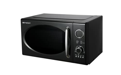 Emerson Radio .9 Cu Ft Digital Microwave Oven, Grill Function, 1,000 Watt, Retro & Chrome, 8 Pre-Programmed Settings, Express & Defrost, Chrome Handle & Control Buttons, Timer & LED Display,Black