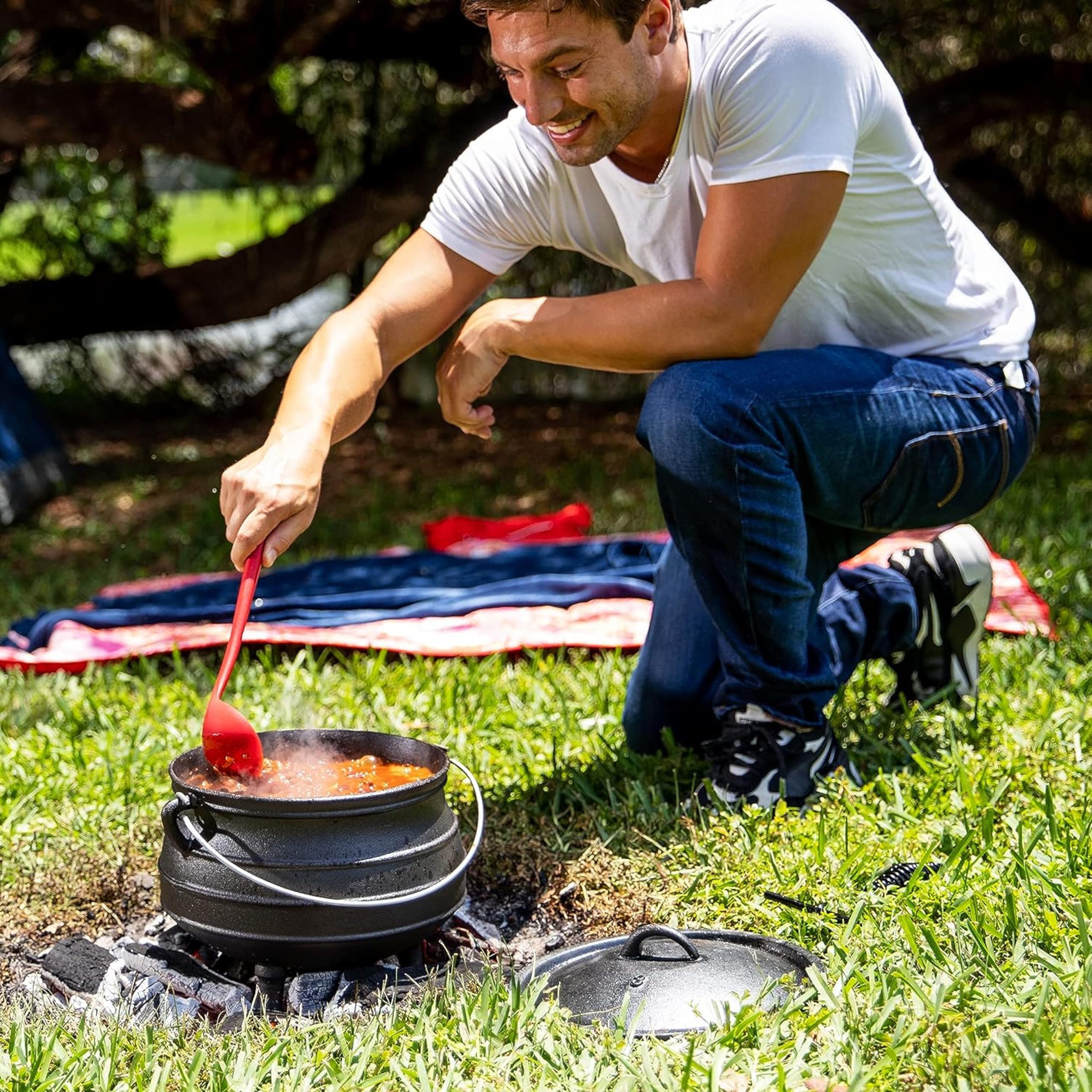 Bruntmor Pre-Seasoned Cast Iron Cauldron | African Potjie Pot with Lid | 3 Legs for Even Heat Distribution - Premium Camping Dutch oven Cookware for over-the-fire Cooking - 8 Quarts (Large)