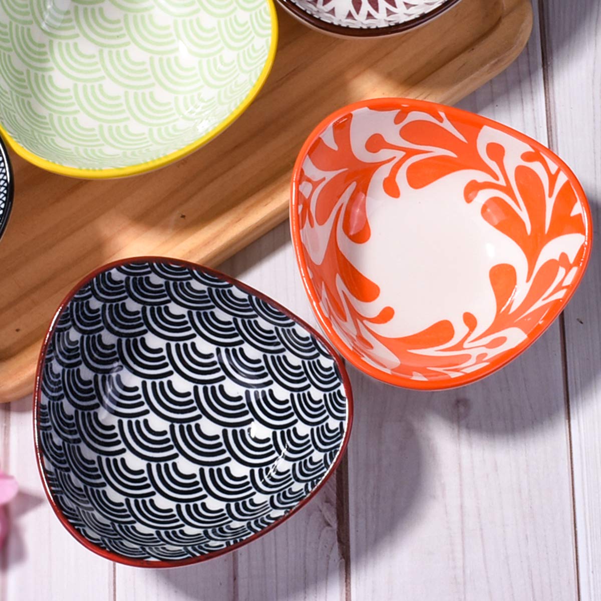 BOSILI Ceramic Soy Sauce Dishes set of 5, Japanese Soy Dishes Dipping Bowls Sauce Cups for Dumpling Sushi
