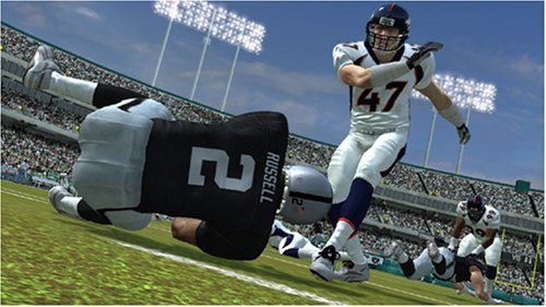 Madden NFL 08 - Xbox 360 (Renewed)
