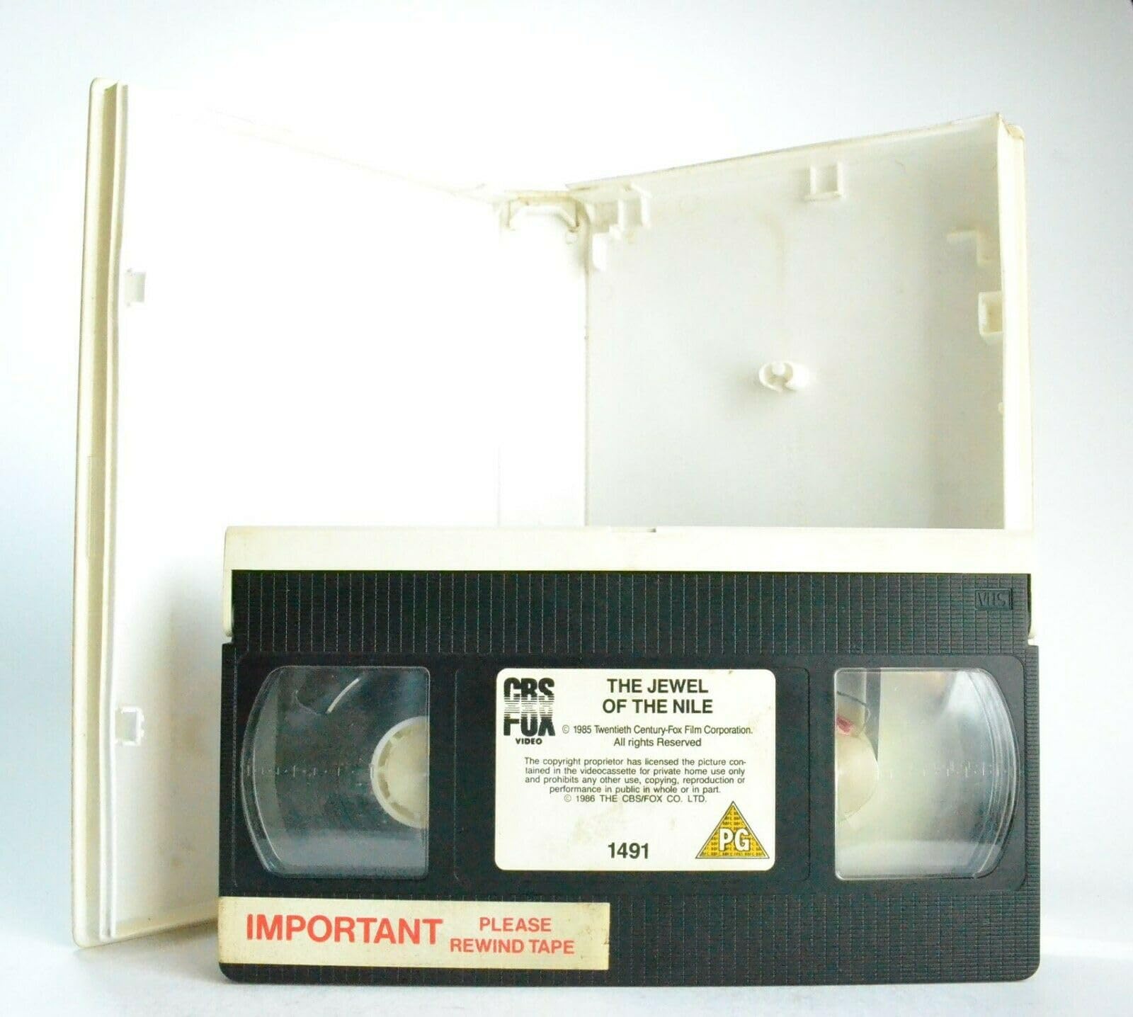 The Jewel of the Nile [VHS]