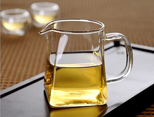 Dadamong Glass Pitcher with Handle, Milk and Cream Pitcher Cup Jug, Heat Resistant Borosilicate Glass Creamer for Coffee Tea or Maple Syrup Serving, Stovetop & Microwave Safe (25oz/ 750ML)