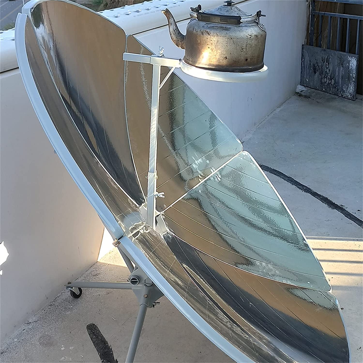 Concentrating Solar Cooker, 59'' Diameter Camping Outdoor Solar Cooker for Outdoor Cooking Steaming, Solar Heating, Visual Education DIY Solar Concentrator, Instantaneous Temperature 1472-1832β