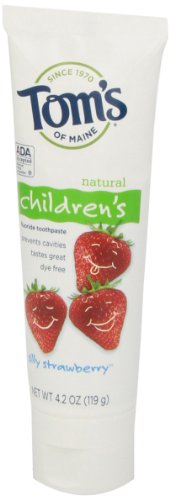 Tom's of Maine Natural Anticavity Fluoride Children's Toothpaste, Silly Strawberry, 4.2 Ounce, 2 Count