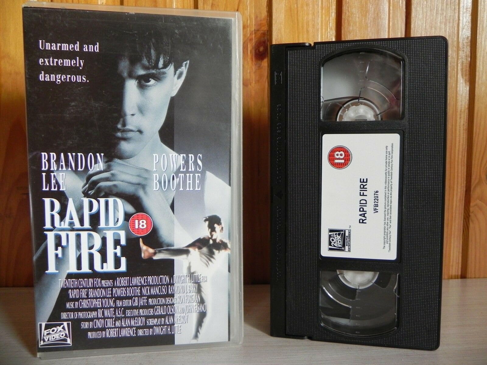 Rapid Fire [VHS]