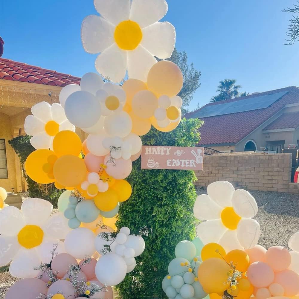 GIHOO Daisy Balloons 9 Pieces 3 Sizes White Daisy Flower Balloons for Daisy Theme Girls Birthday Party Wedding Baby Shower Decor (3 Sizes mixed)