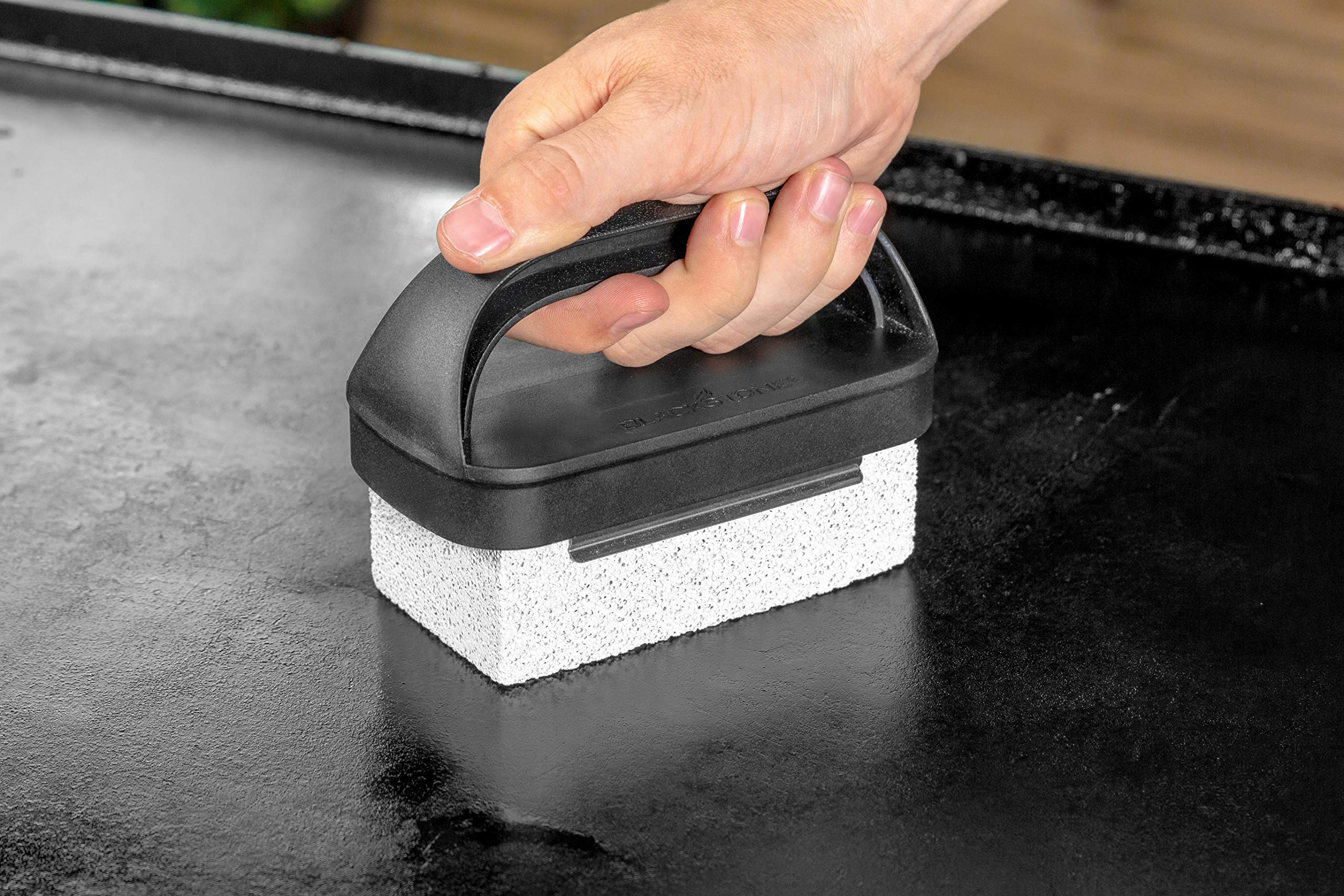 Blackstone 5064 Griddle Refurbishment Kit with Scraper & Cleaning Brick