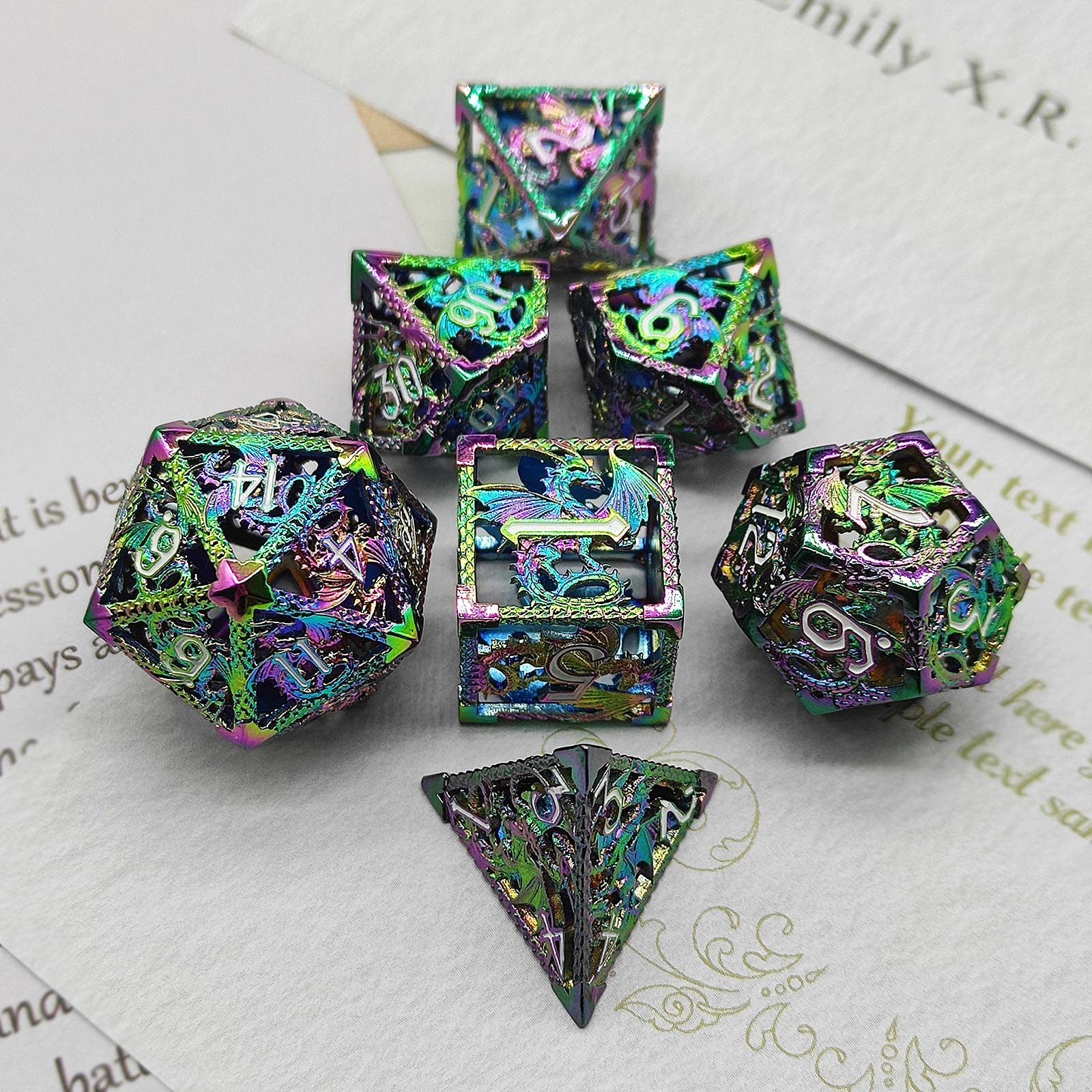 Metal Hollow DND Dice Set D&D Dungeons and Dragons Polyhedral 7-Piece RPG MTG Dice Gift D20 D6 Role Playing Pathfinderboard Game Accessories Digital Teaching Metal Box-Gold