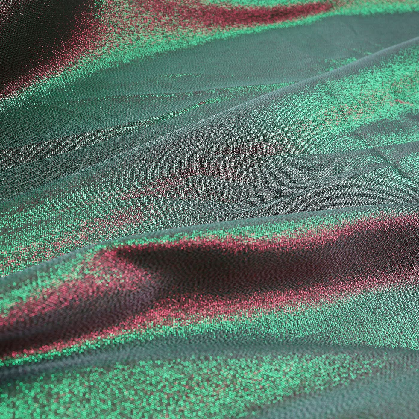 Two Tone Iridescent Fabric Metallic Thread Color Changing for Sewing Costume Gown (Green Red Blending) 50 Inches Wide, 4 Yards