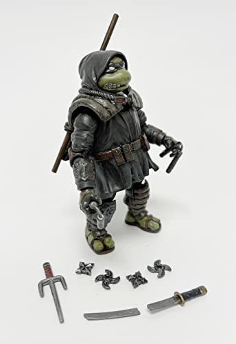 PlayMates Teenage Mutant Ninja Turtles: The Last Ronin Previews Exclusive Action Figure, Multicolor