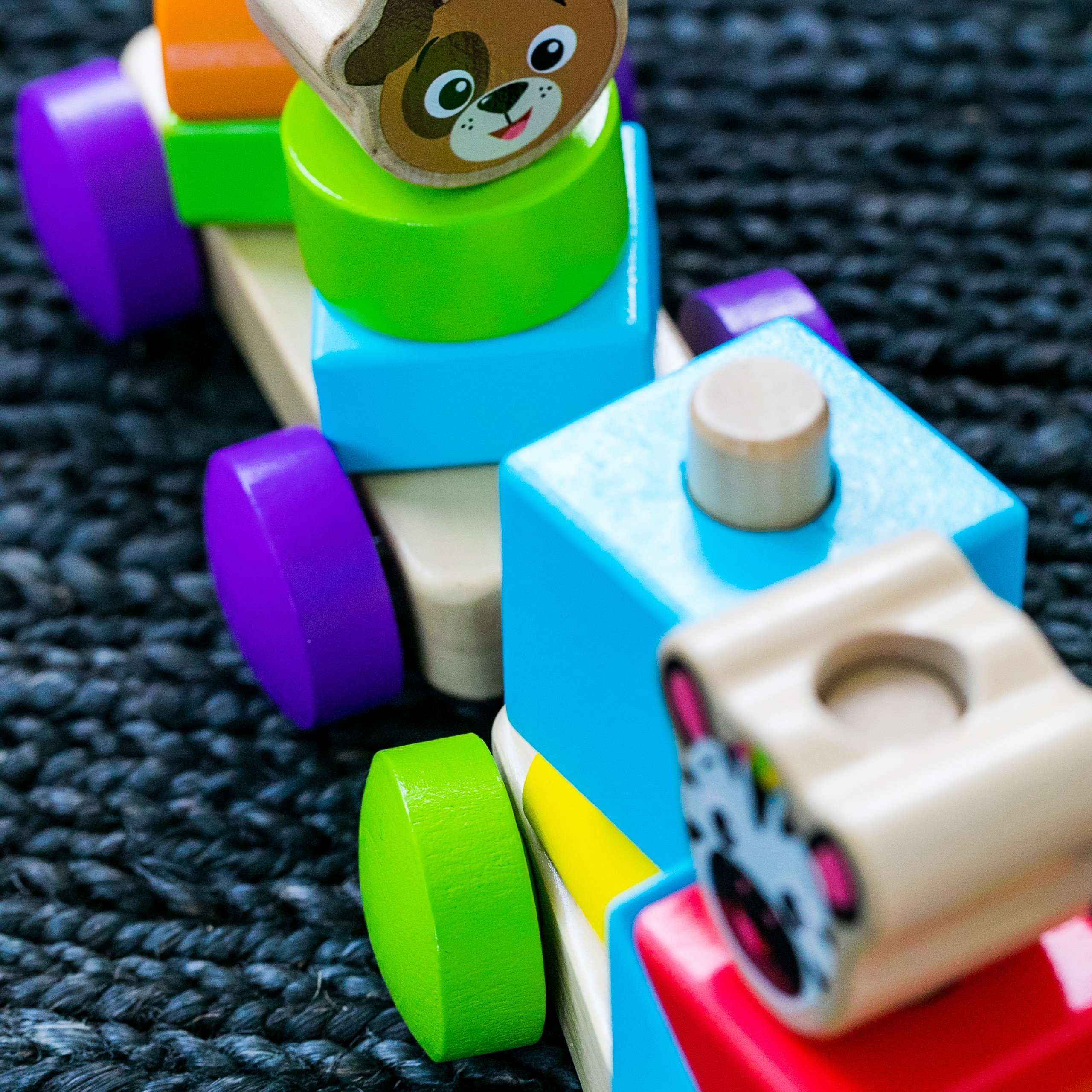 Baby Einstein by Hape E11715 Discovery Train