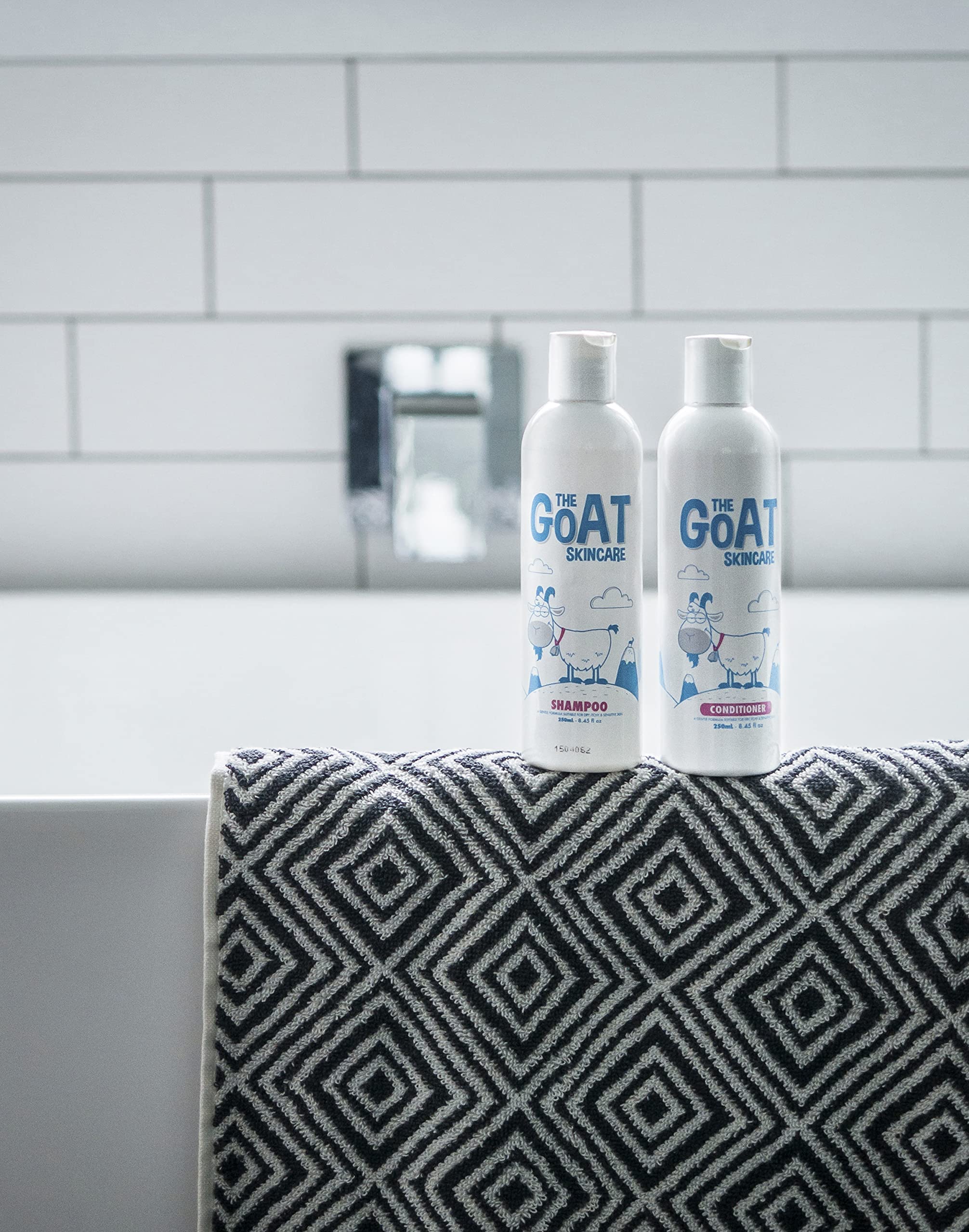 The Goat Skincare Moisturizing Shampoo, 8.44 Ounce