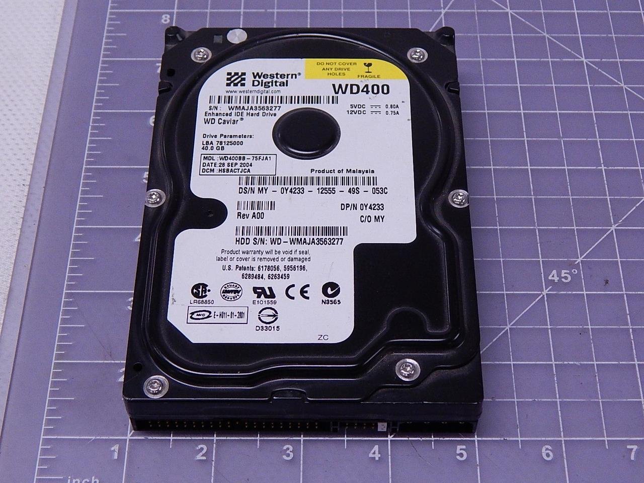 Western Digital WD400 IDE Hard Drive T105071