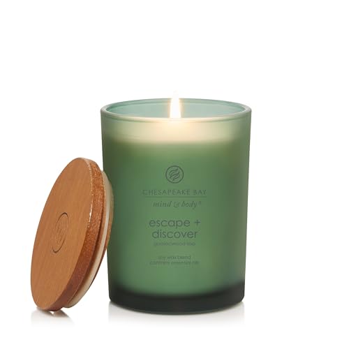 Chesapeake Bay Candle® Escape + Discover Medium Jar