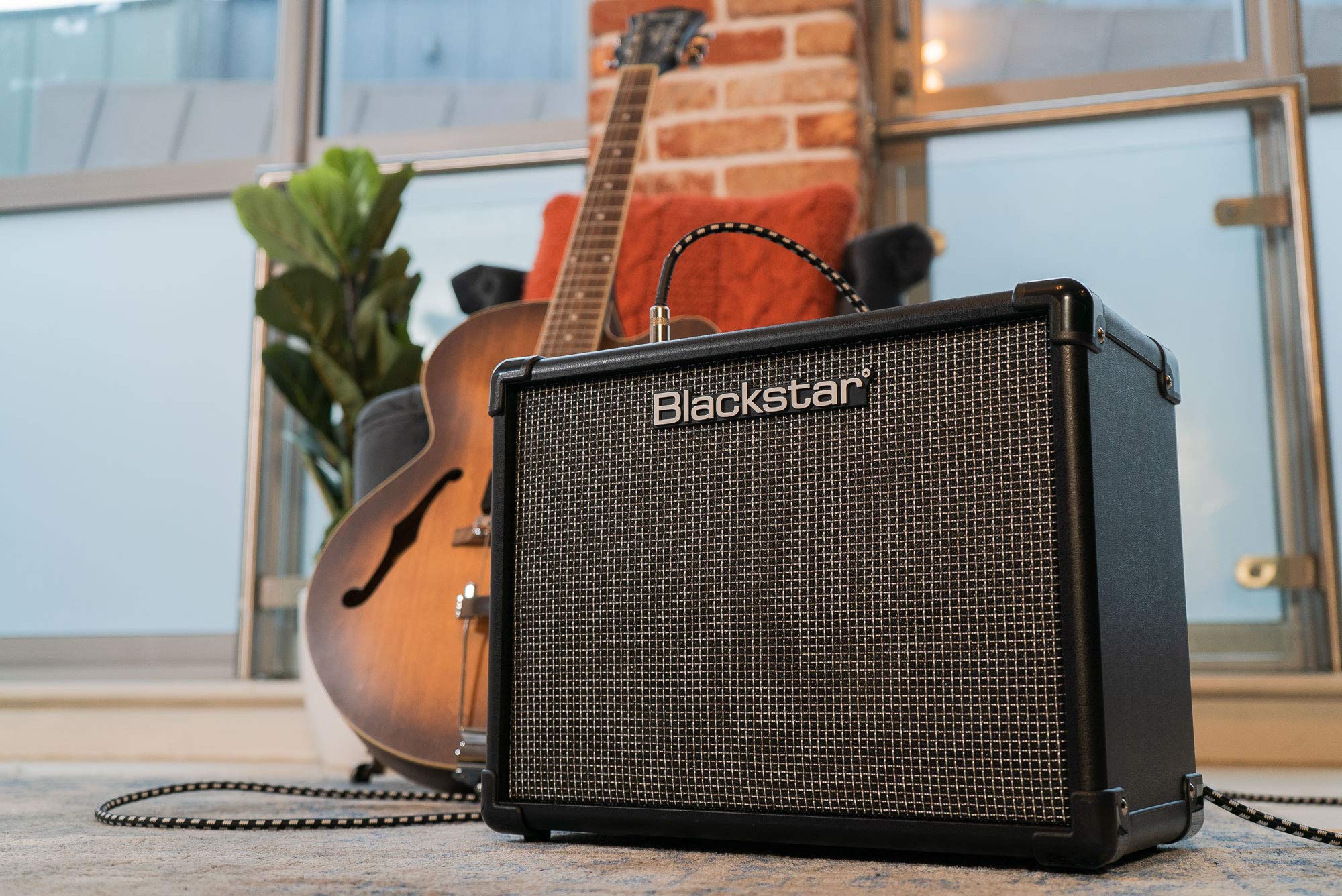 Blackstar ID Core 10 v3 Electric Guitar Combo Amplifier with Built in Effects/Tuner and Line in/Streaming Input & Direct USB Recordingā¦