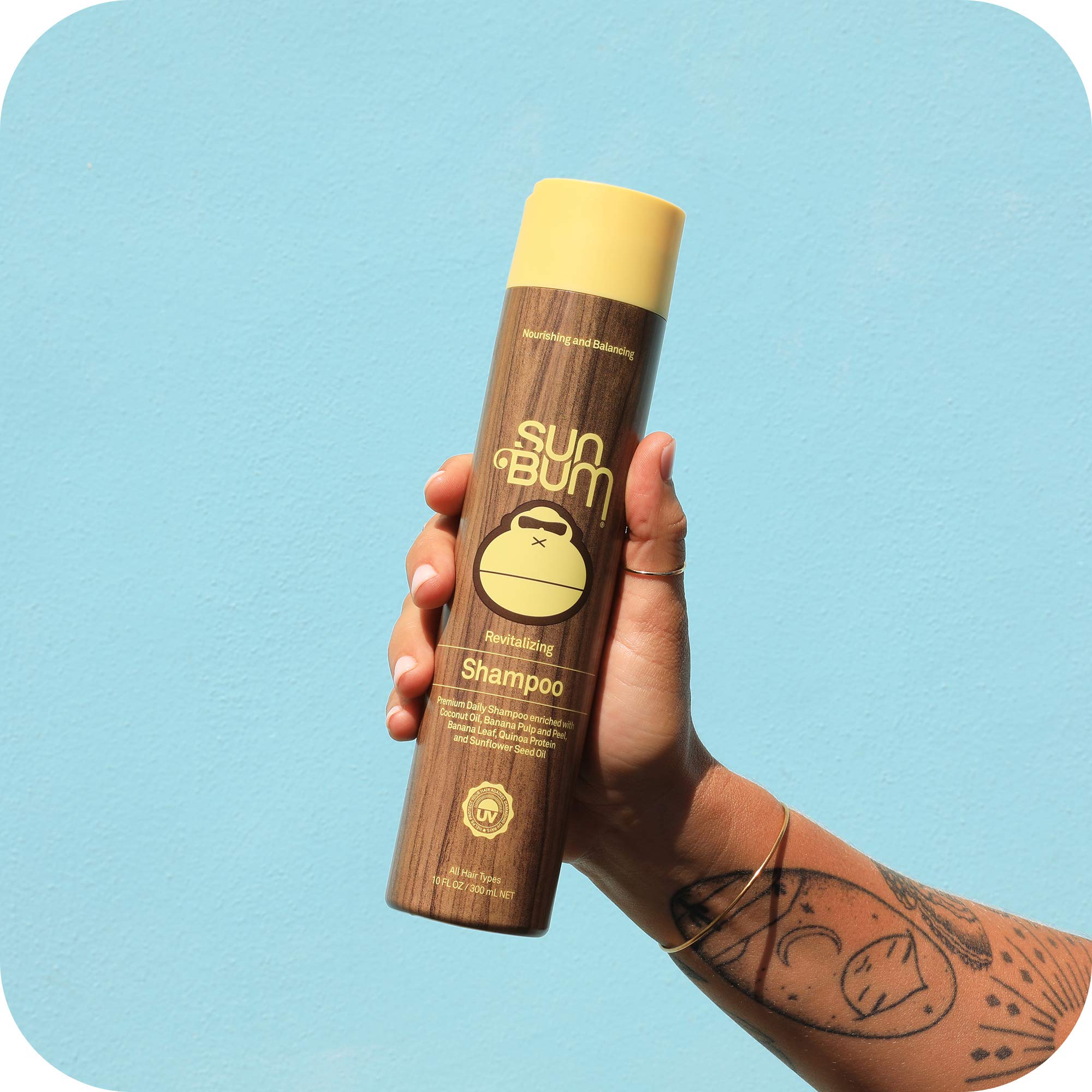 Sun Bum Revitalizing Shampoo - Hydrating, Smoothing and Shine Enhancing - Paraben Free - Gluten Free - Vegan - UV Protection - 10 oz Bottle - 1 Count