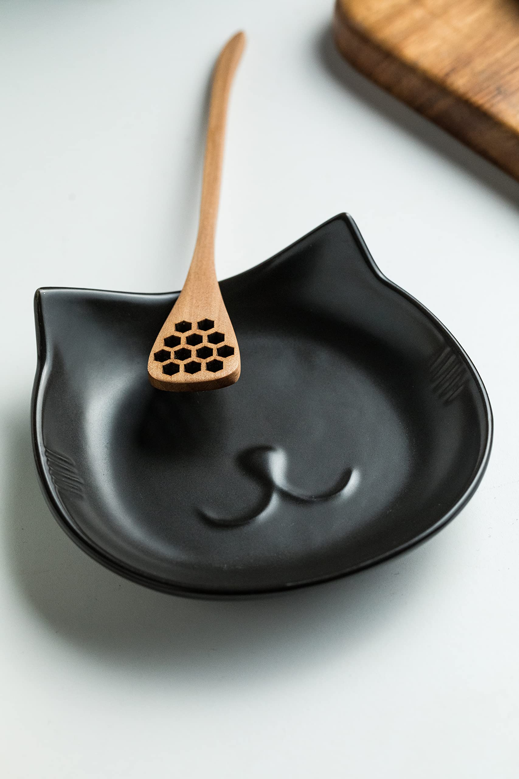 Miamolo Spoon Rest for Stove Top, 5.12 Inches Ceramic Spoon Holder for Kitchen Counter, Cat Cooking Utensil Rest for Spatula Spoons Ladles, Farmhouse Kitchen Decor, Black
