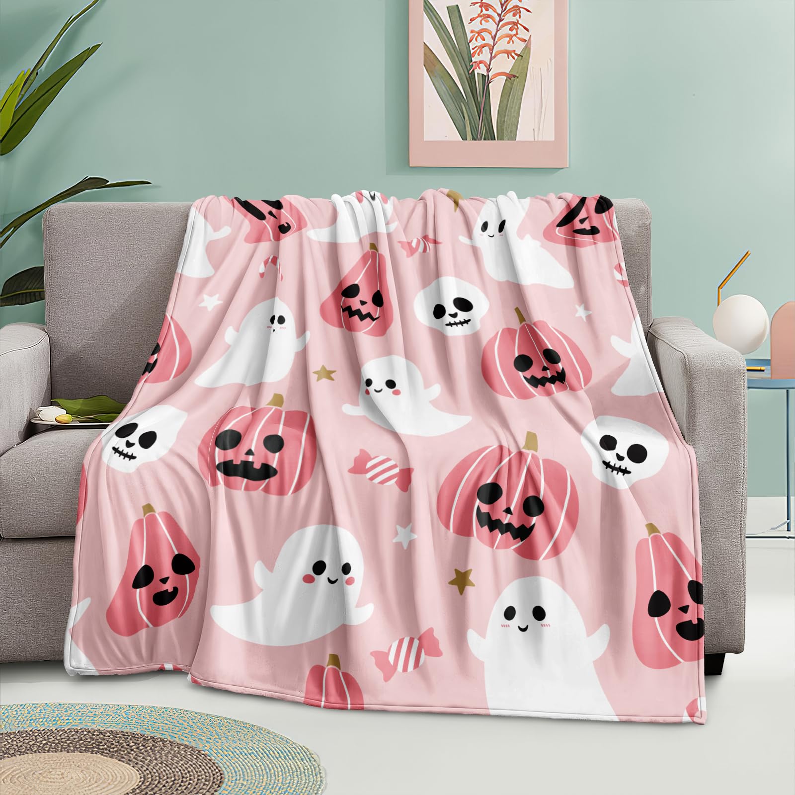 Chumerry Black Halloween Blanket Black Ghost Flannel Fleece Throw Blanket Spooky Halloween Room Decor Black White Fhost Blanket Extra Soft Cozy Fuzzy Blanket and Throws