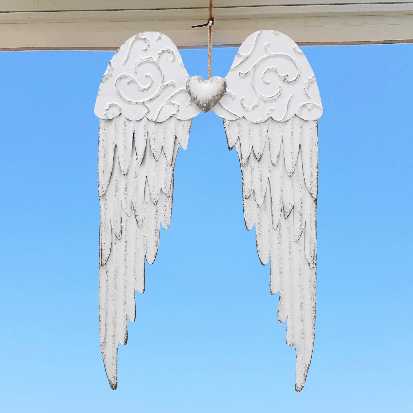 E-view Metal Angel Wings Plaques with Heart - Decorative Angel Wing Sculptures Hanging Wall Art Antique Decor for Home Bedroom (1 Piece)