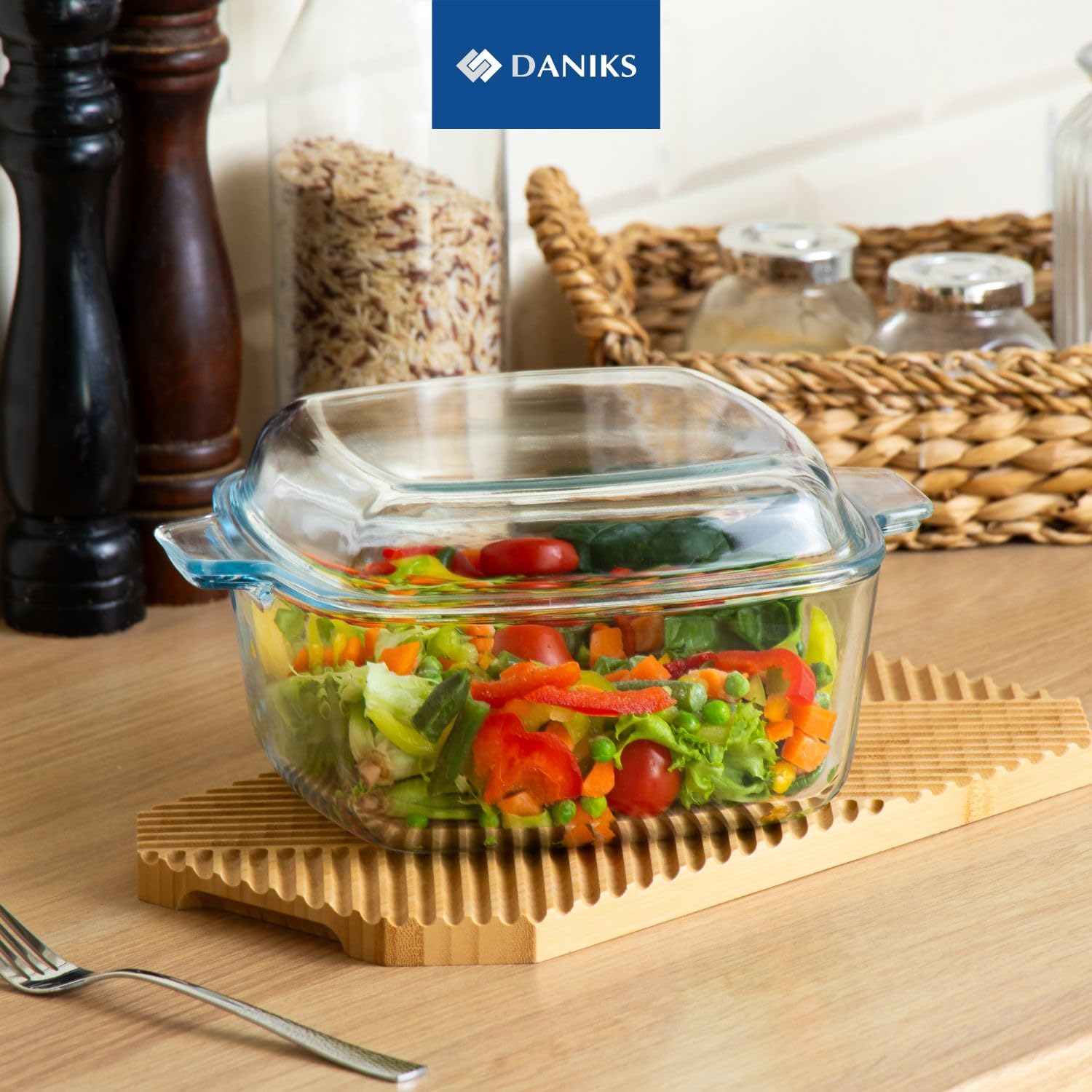 Daniks 2-in-1 Glass Baking Dish with Borosilicate Glass Lid | 2.6 Quart Glass Casserole for Cooking | Microwave, Oven and Dishwasher Safe Pan 8.3x10in Bakeware | Square