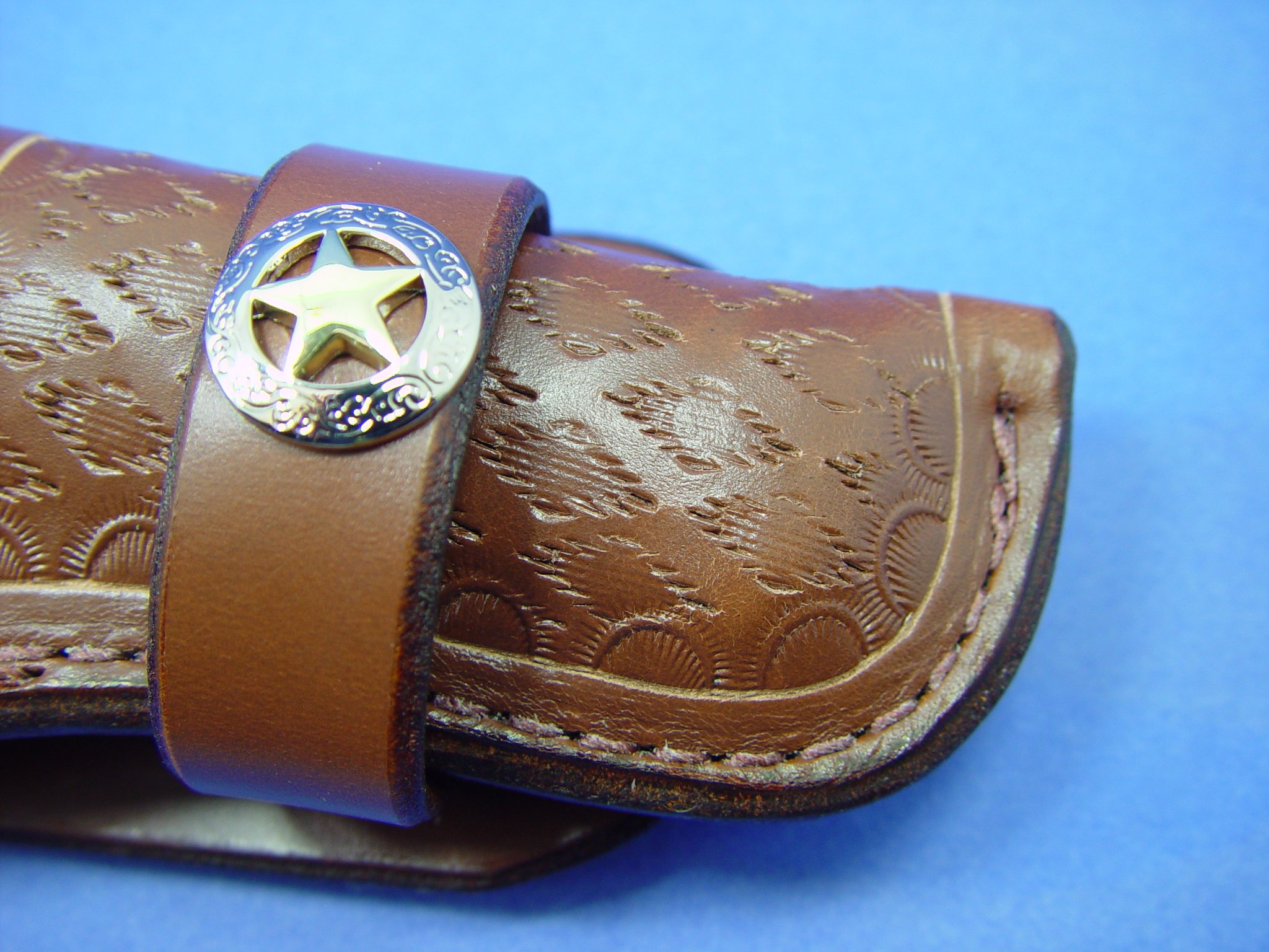 Custom Leather Sheath Made To Fit A Buck 110 or Similar Size Knife. Light Brown Western Style Sheath With Star Concho.
