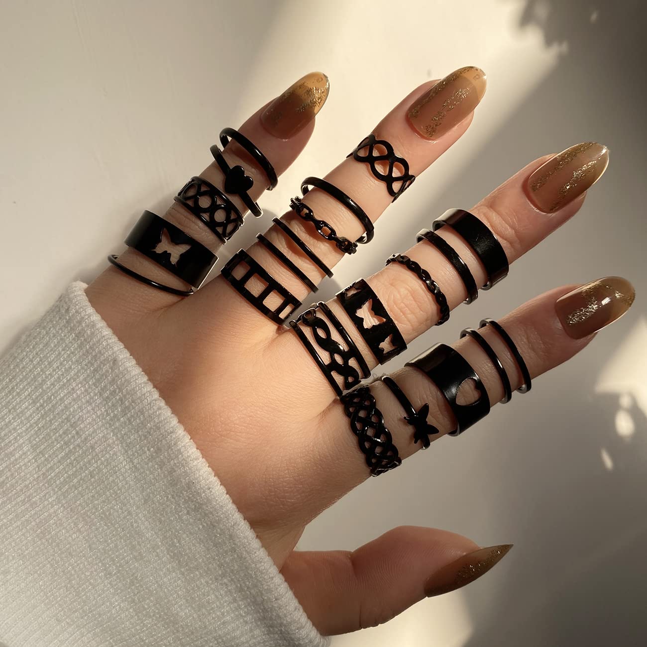 Black Rings for Men Women, Goth Punk Rings Set, Cool Gothic Adjustable Ring Pack, Vintage Stackable Animal Rings Bulk, Vintage Chunky Knuckle Emo Rings, Boho Snake Spider Eboy Open Rings Y2K Accessories (Spider heart)