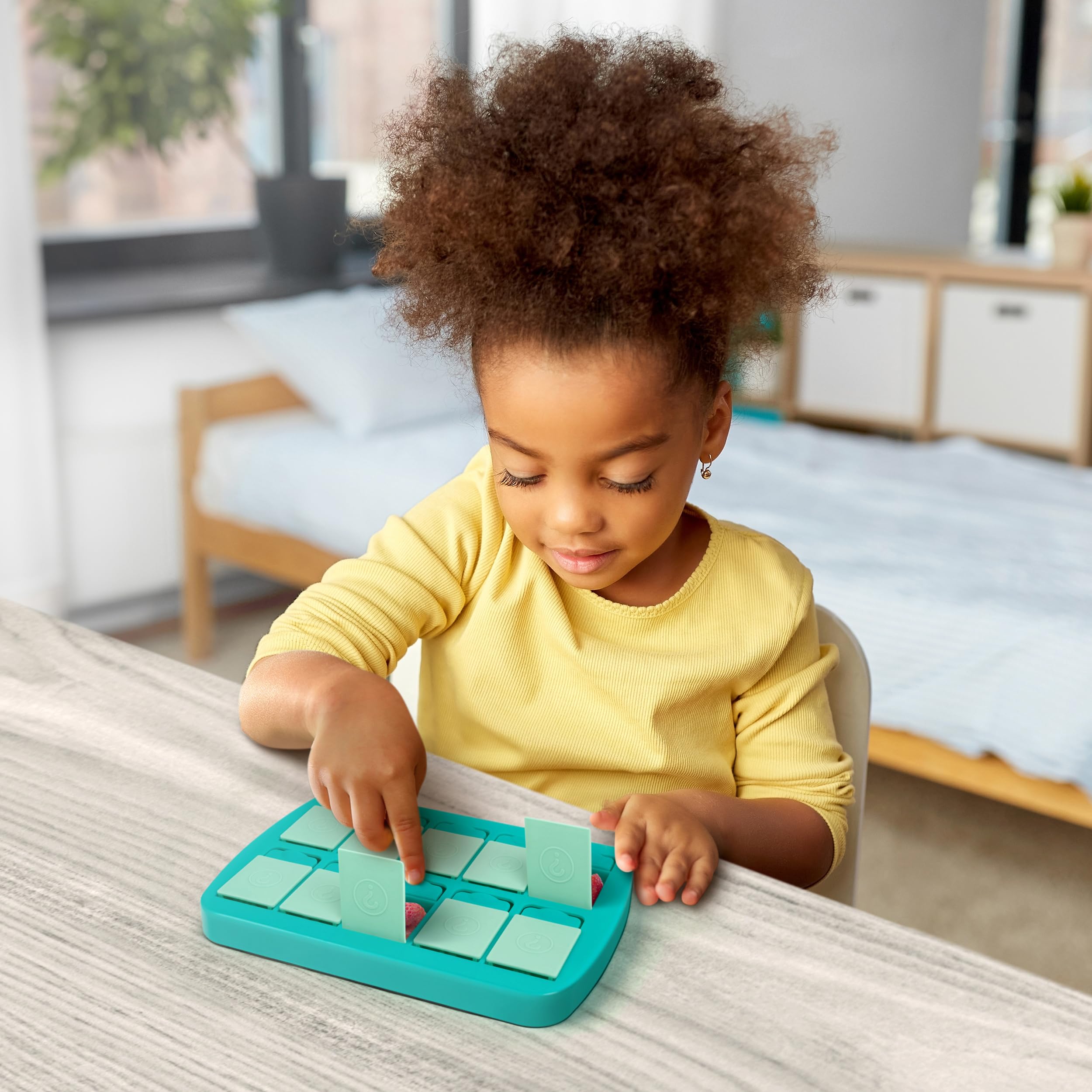 Genuine Fred Mini Match UP Memory Snack Tray, Fun Interactive Game for Kids, Travel,Friendly 8.5" x 6", BPA Free, The Ultimate Snacktivity for Picky Eaters, Dishwasher Safe